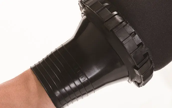 TECH SHELL AQUA – MOBBY'S（モビーズ）